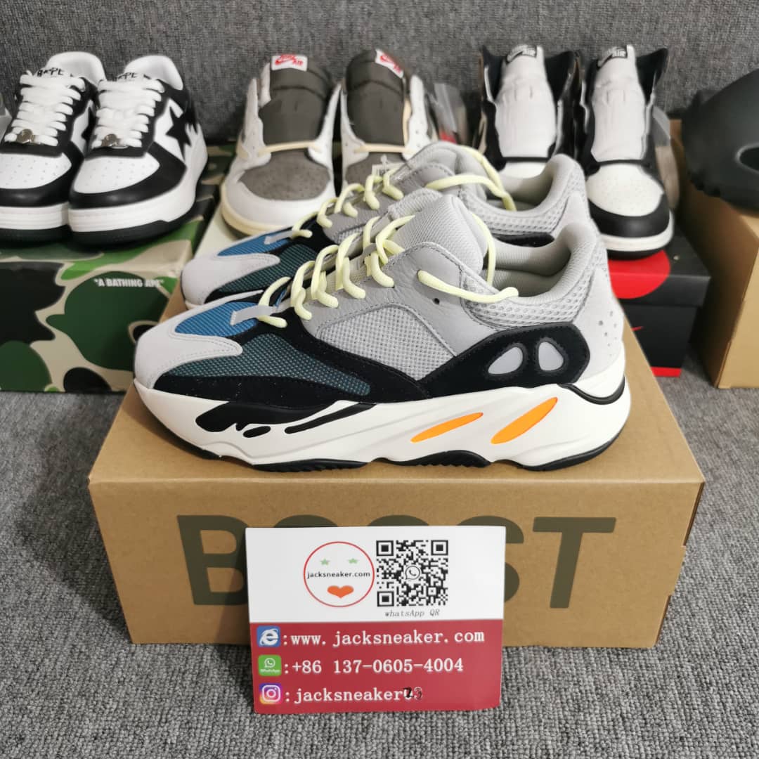 US$ 125.00 - Y*eezy 700 Boost Wave Runner Solid Grey - www.jackkickz.ru